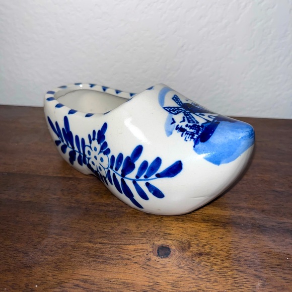 Art | Vintage Porcelain Dutch Clog Bloom Rite Planter | Poshmark